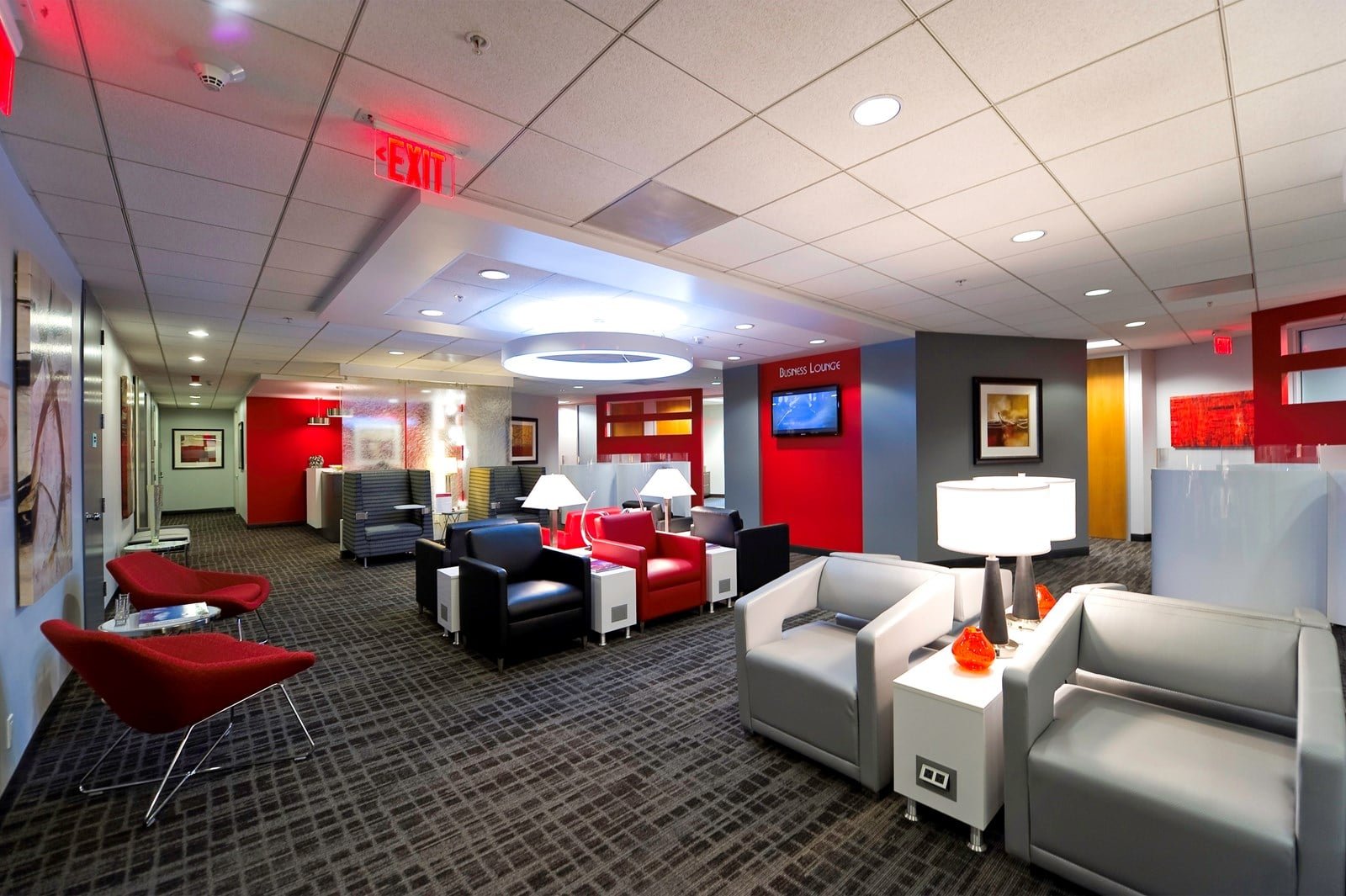 Regus Palo Alto Coworking Space: Location, Amenities, Pricing [2021]